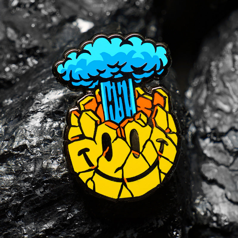 "Smiley Bomb" Pin – Sakular